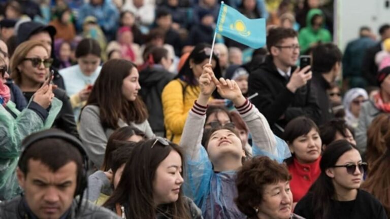 Kazakhstan language: A Fascinating Blend of History and Culture ...